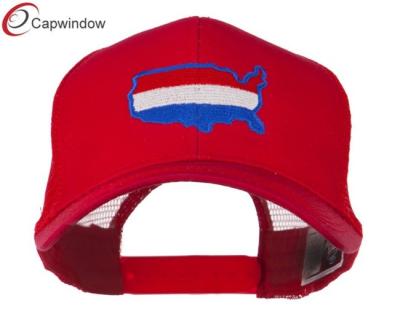 China Algodão e poliéster bordados do tampão da malha do camionista dos Estados Unidos mapa vermelho à venda