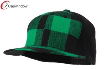 Cina Berretti da baseball misura flessione verde nera del plaid con cotone ed acrilico in vendita