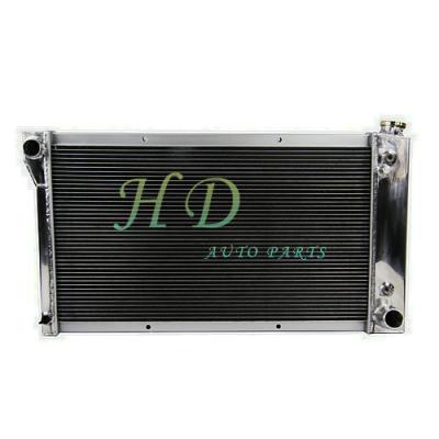 Cina 1967 - 1972 radiatori di alluminio dell'automobile per il camion 10 di Chevy C/K 20 30 in vendita