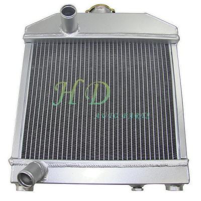 Cina NUOVE MISURE del RADIATORE 3ROW PER 15221 72060 il trattore 1522172060 di Kubota L175 in vendita