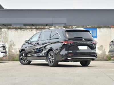Cina ToyoTa Gravia SUV ibrido elettrico MPV 2.5L Premium Edition con sterzo sinistro in vendita