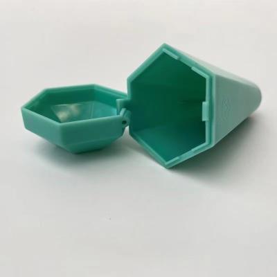 Cina 250000-300000 colpi Vita dello stampo Parti di stampaggio a iniezione di plastica ABS PC PP PE PS in vendita