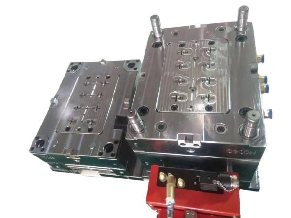 Quality Customized Plastic Automotive Products Injection Mold Auto Parts from Profession for sale