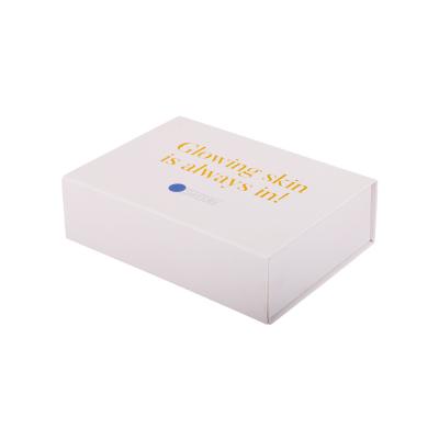 Cina scatole d'imballaggio del profumo di lusso di 1mm, scatole di carta cosmetiche con il logo di timbratura caldo dorato in vendita