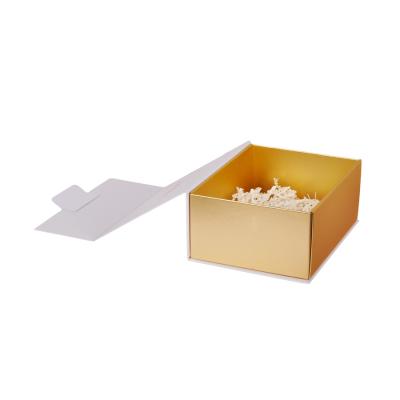 Cina Cartone bianco Matte Lamination Hot Foil Stampping dell'arancia 2mm nell'imballaggio del contenitore di abbigliamento dell'oro in vendita