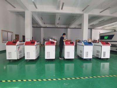 Cina saldatore automatico del laser di 15m in vendita