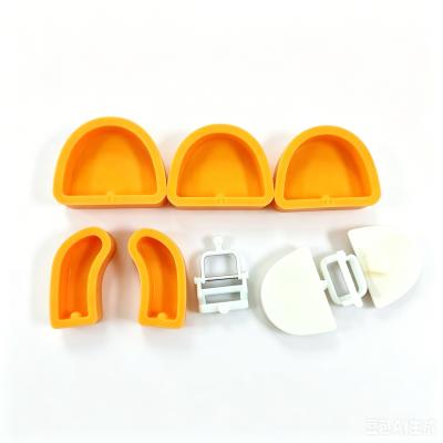 China Multi-Size Dental Lab Silicone Base Holder for Gypsum Model Alignment for sale