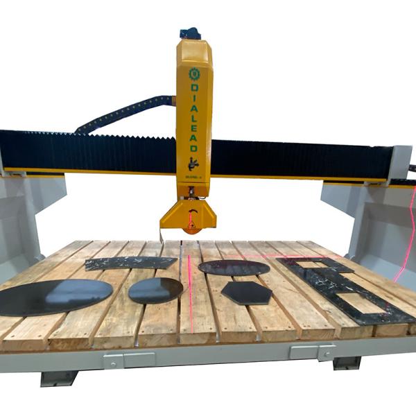 Quality Customizable 4 Axis CNC Cutting Machine For Stone Marble Granite Countertops Kitchentops for sale