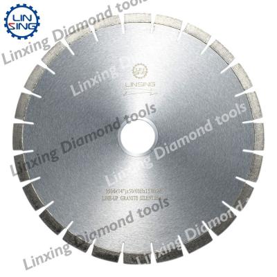 中国 グランイト・ディスク・タイル切断用ダイヤモンド・ツール セグメントサイズ 40*3.2*15mm 直径 350mm 販売のため