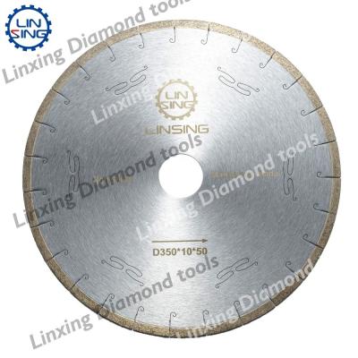 Cina U-slot o J-slot Diamante strumento per il taglio di pietra naturale Segmento dimensione 42/40 * 3.0 * 10mm in vendita
