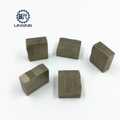 Cina Segmenti di diamanti sinterizzati 2022 per utensili per il taglio di pietre di granito ad alta frequenza brasati in vendita