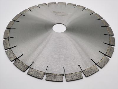 Cina Pietra di lava a forma di U di taglio di 350 mm Disco a lama di seghe di diamanti con dimensioni di segmento 40 * 3.3 * 15 mm in vendita