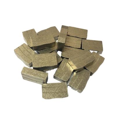 Cina Segmento di diamanti in polvere metallica per taglio di granito con lame a seghe multiple in vendita