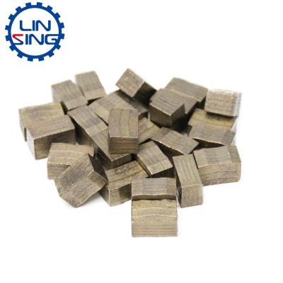 China Performance de corte estável Nosso segmento de diamante em forma de M é perfeito para corte de granito à venda