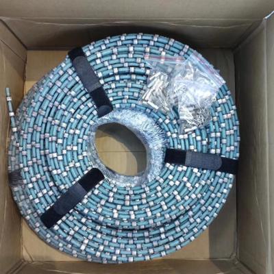 Cina Taglio di seghe di filo di diamante di plastica a perline da 8,3 mm per quadratura e profilazione di blocchi di granito in vendita