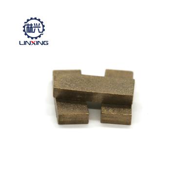 Cina Materiale grezzo Metallo in polvere Segmento di taglio del diamante per la motosega di marmo in vendita
