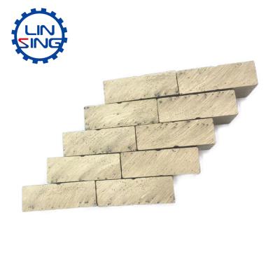 Cina 1000-1200-1600 mm Blade LINSING Segmento di marmo di diamante con tecnologia di saldatura d'argento in vendita