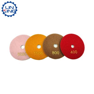 Cina Pad di lucidatura di diamanti rotondi e di Francoforte per la macinazione della superficie dei pannelli di marmo di pietra, calcare e granito in vendita