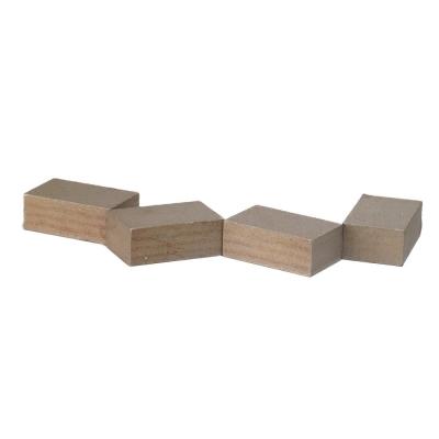 China 1400mm Single Disc Sandstone Cutter Tips met Flat Shape 24*9*15mm Layer Segment Te koop