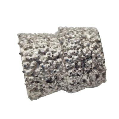 Cina Perline di filo brasato a vuoto per il taglio in una cava di marmo granito in Brasile Perline di diamanti in vendita
