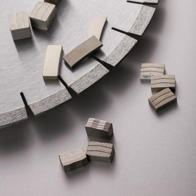 Cina Segmento di diamante a forma di Sang per l'Indonesia, a più strati, di tipo K, altezza del segmento 13/15/20 mm in vendita