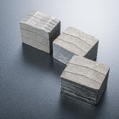 Cina Segmento di diamante a forma di Sang per l'Indonesia, a più strati, di tipo K, altezza del segmento 13/15/20 mm in vendita