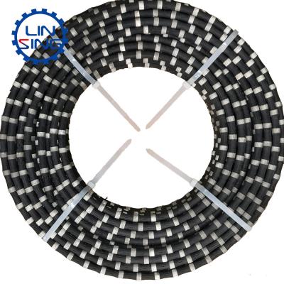Cina 20-40 m2/m Durata di vita D11.5MM Seghe a filo di diamante per il taglio di blocchi di marmo e cemento in vendita
