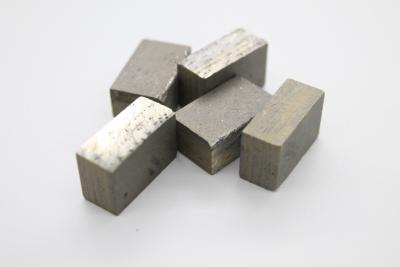 Cina Dispositivo di taglio di lava per diamanti a forma piatta per graniti e andesite a punta di lama di 1800 mm in vendita