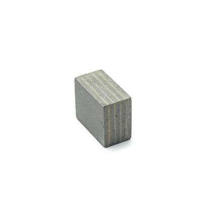 中国 24*12.5*20mm 超柔らかい石板の磨き道具のためのフラット形ダイヤモンドセグメント 販売のため