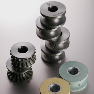 Cina 60 Grit Resin Bond Diamond Grinding and Polishing Wheel per la profilazione del bordo della pietra in vendita