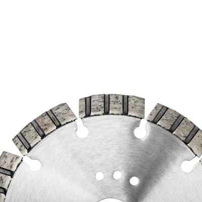 中国 乾燥湿切断レーザー溶接 ダイヤモンドの刃 刃の幅2.2-3.2mm 高速切断 販売のため