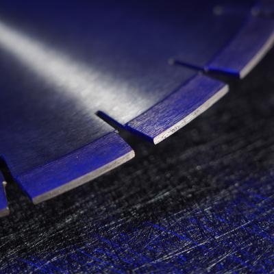 Cina 350 mm segmentato Arix diamante seghetta circolare per taglio di granito strumento professionale in vendita