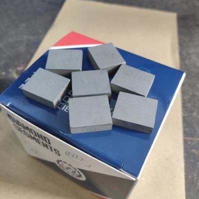 Cina Segmento di diamanti a forma piatta per utensili di taglio di pietra basalta da 1200 mm 24*8*20 mm in vendita