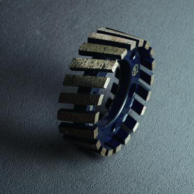 China Roda de encaixe CNC Turbo de segmentação de diamantes flexível e durável Roda de 86 mm à venda