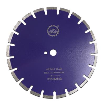 China 10 mm blaadbreedte D350mm Diamanten cirkelzaagblaad voor glad en nauwkeurig asfalt snijden Te koop