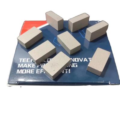 China 900 mm Single Blade Segment Sandwich Diamond Segment voor snijgereedschap in Vietnam Mexico Te koop