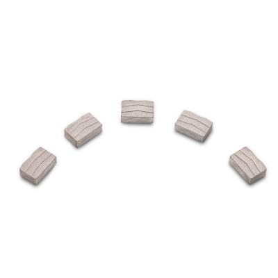 中国 高速切断 6.5mm ダイヤモンドセグメント マルチカットブレード 販売のため