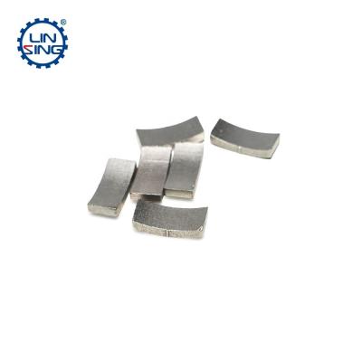 China Snijden LINSING Type Ronde matrix kern Beton Diamant segment voor kern boorstuk Te koop