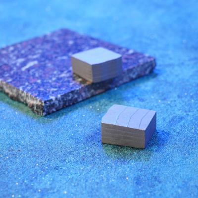 China R Shape Segmento de granito de diamante para sucata na Tailândia pela LINSING Stone Cutting Tools à venda