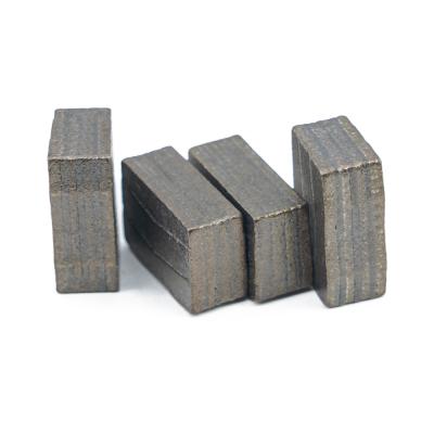Cina Segmenti di grado segmenti di tipo sandwich di diamanti per il taglio del basalto di granito nel mercato turco in vendita