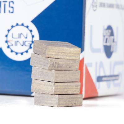 Cina Legno di segno circolare a forma di diamante per il taglio di granito e marmo in vendita