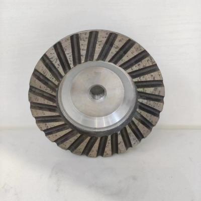Cina Pavimento di granito fine triturazione Turbo-segmentato ruota di tazza con resina Riempito ruota di diamanti in vendita