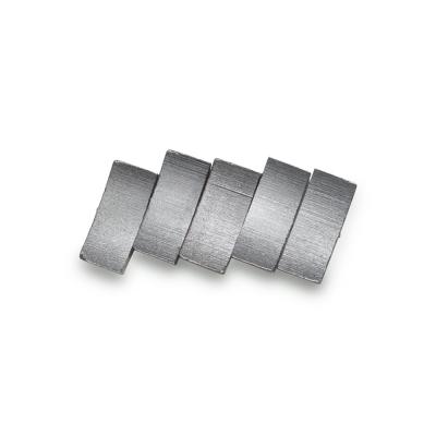 China Diamantsegmenten met laagsegmentvorm voor de bouw van kernboorstukken Te koop