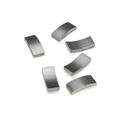 中国 石のためのコアドリルビットセグメント 直径mm/インチ 28-127mm ドリルタイプダイヤモンドセグメント 販売のため