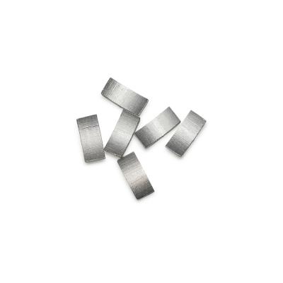 中国 石のためのコアドリルビットセグメント 直径mm/インチ 28-127mm ドリルタイプダイヤモンドセグメント 販売のため