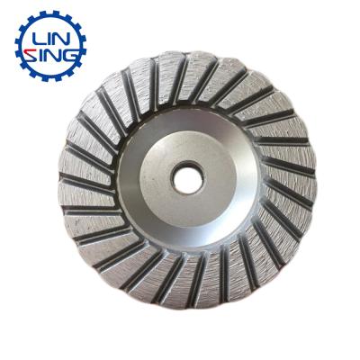 Cina Ruota di coppe a polvere di diamanti a sei segmenti per la rottura rotonda di turbo granito riempito di resina in vendita
