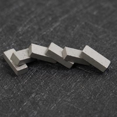 Cina A-Grade Fast Sharp Cutting Diamond Gang Saw Segment Blade Tip per il taglio di blocchi di marmo in vendita