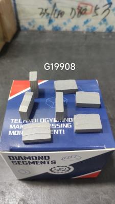 Cina 6.5mm segmento di diamante multi disco Lo strumento perfetto per il taglio del granito 24 * 7.6/8.4 * 15 mm in vendita