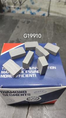 Cina 6.5mm segmento di diamante multi disco Lo strumento perfetto per il taglio del granito 24 * 7.6/8.4 * 15 mm in vendita