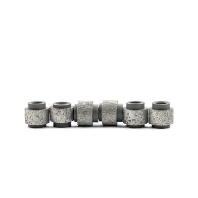 Cina Taglio di ricambi Sinterizzazione di perline di seghe di filo di diamante per applicazioni di taglio di pietra in vendita